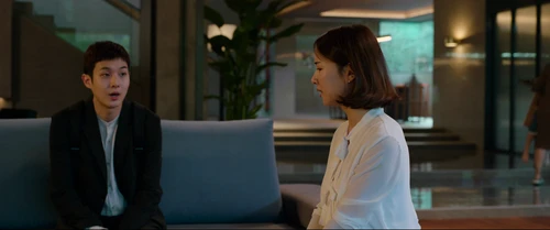 Parasite (2019) - Film Stills & Frames | StillsLab