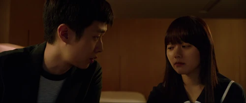 Parasite (2019) - Film Stills & Frames | StillsLab